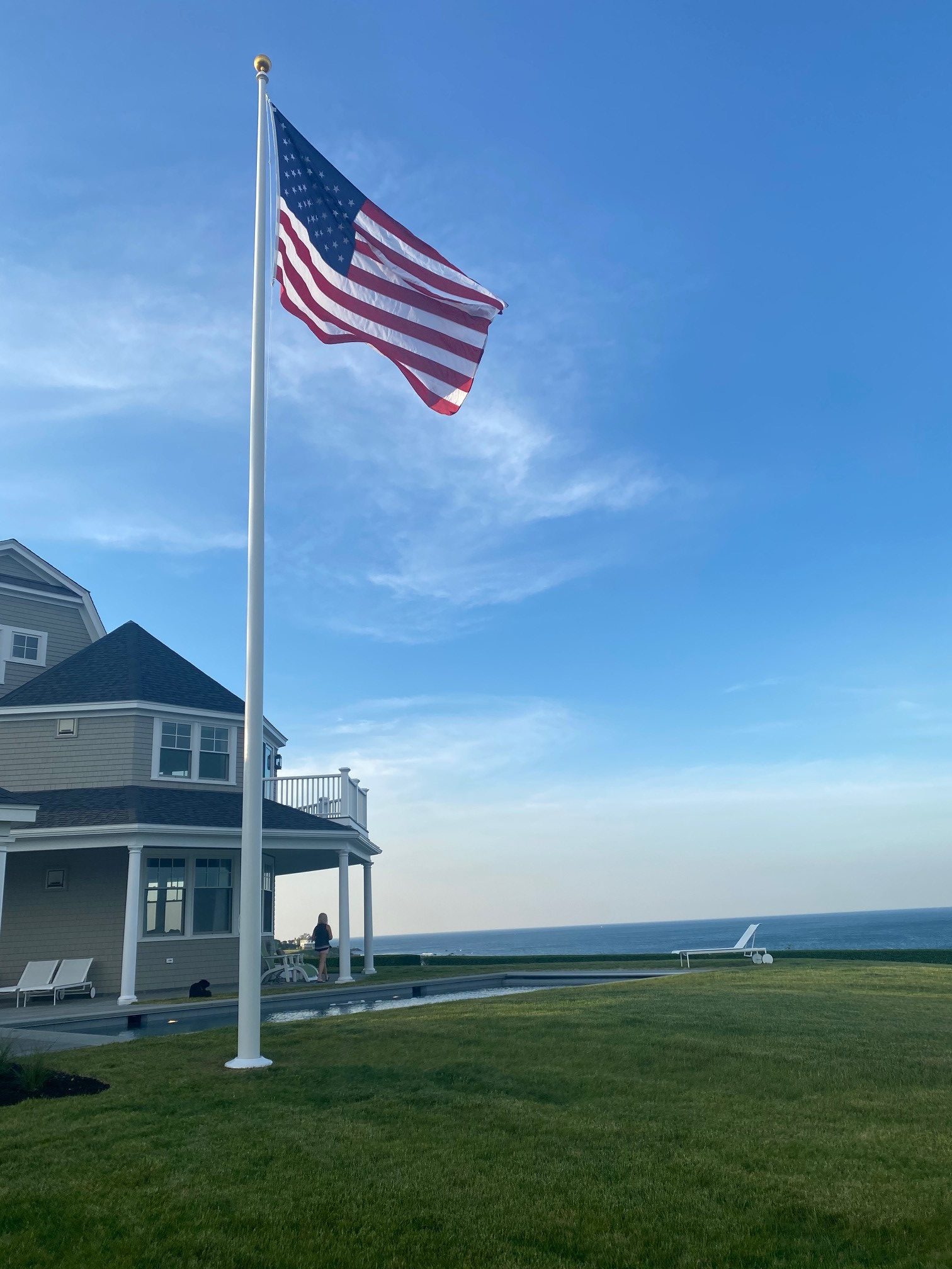 Why Choose Zeus Flagpoles for Fiberglass Flagpoles | Zeus Flagpoles